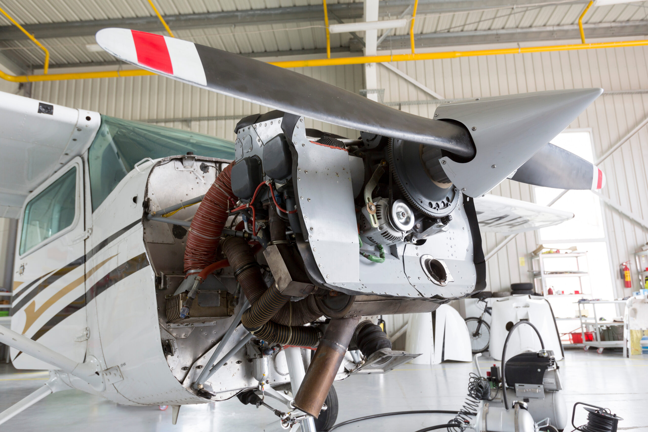 How Do Airplane Engines Start? | Aircraft Accessories International
